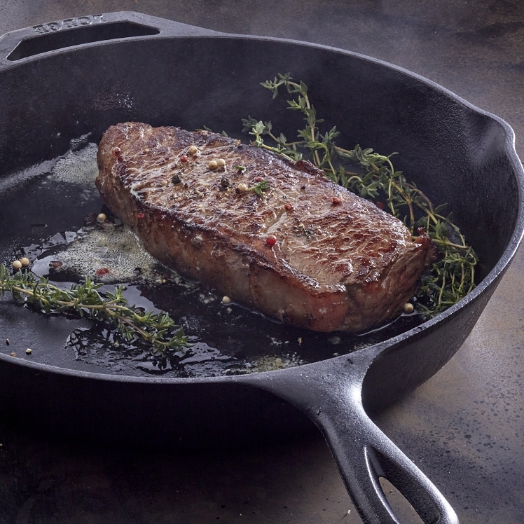 TENDER BY DESIGN CHOICE NY STRIP LOIN STEAKS 12 OZA - US Foods CHEF'STORE
